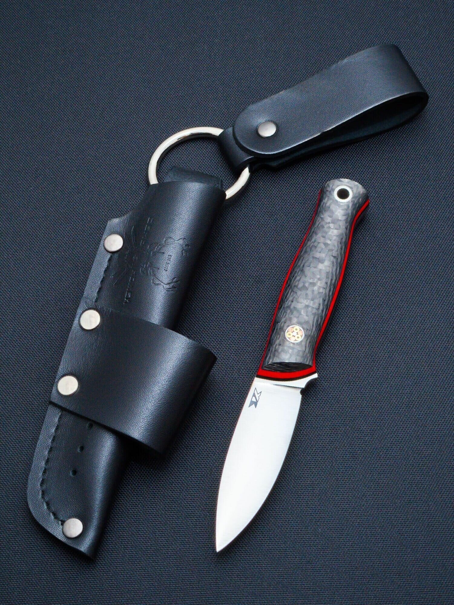 Нож туристический Колибри AUS-10 Cryo Линза Сатин Carbon+G10 Черный-Красный Цельнометаллический (Full-tang) 7 Ножей (Seven Knives)