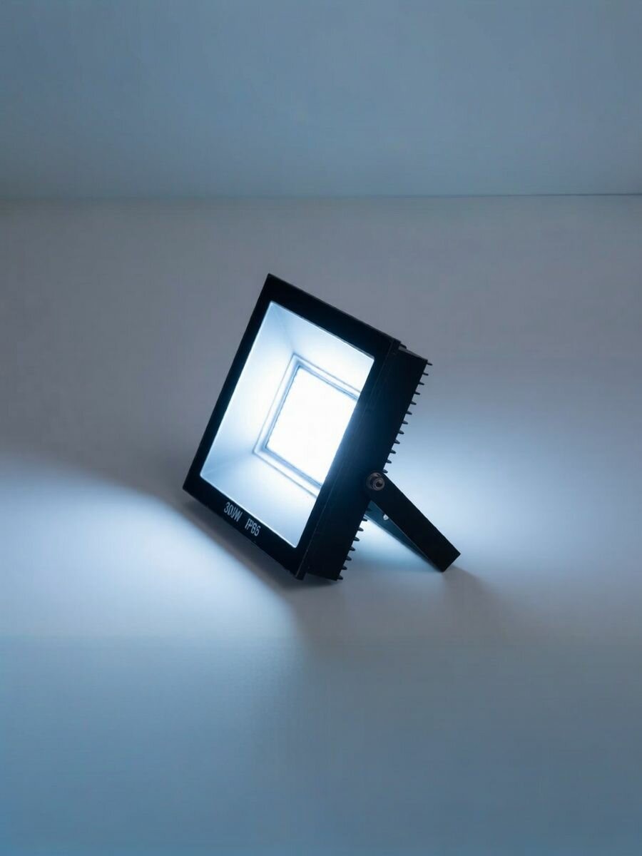Светодиодный прожектор 300W LederON LD-SLIM W арт. 36961