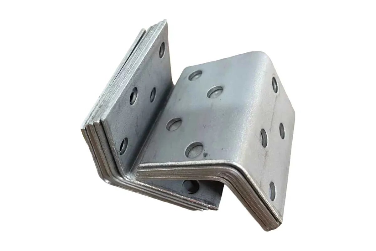 Крепежный равносторонний уголок 30х30х40 ОЦ из стали 2 мм, цинковое покрытие, 10 шт. для деревянных и металлических конструкций