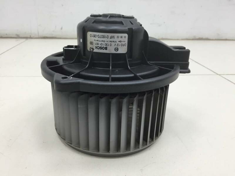 Моторчик отопителя Toyota Corolla E120 2000-2007