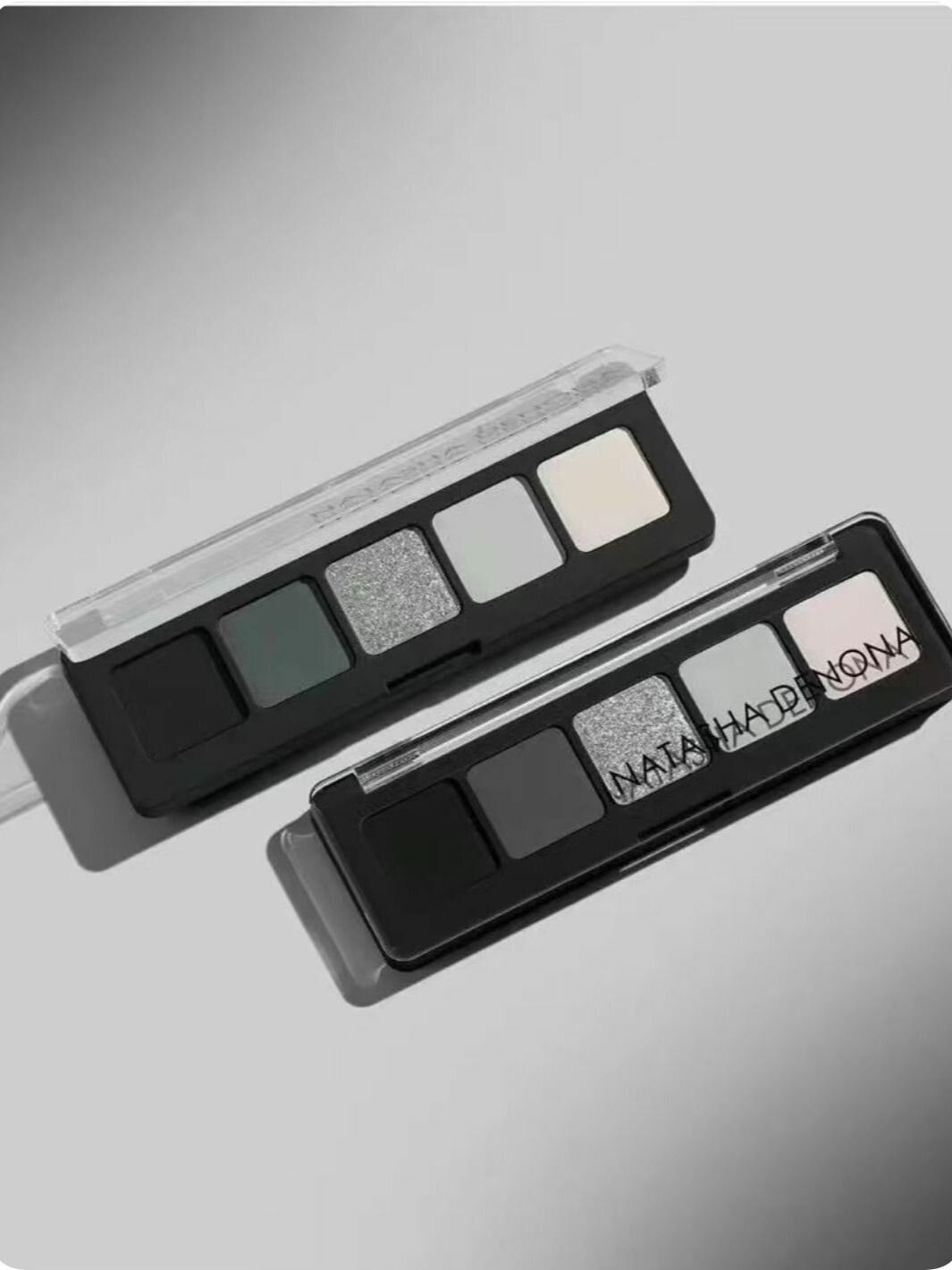NATASHA DENONA Набор палитр теней для век нюдового цвета mini Xenon palette