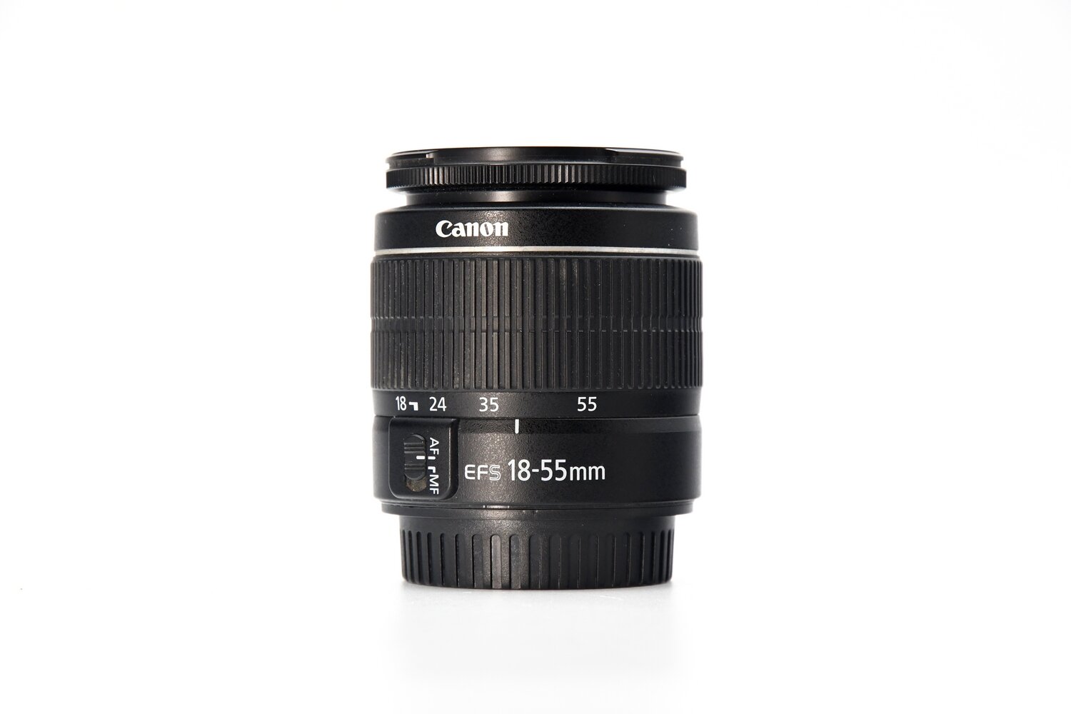 Объектив Canon EF-S 18-55mm f/3.5-5.6 III