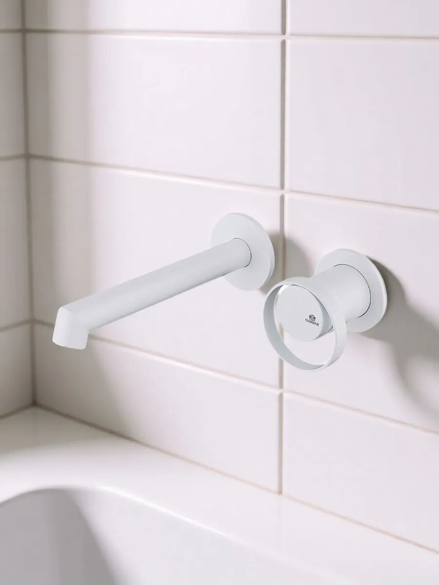 Встроенный смеситель для раковины из латуни Ganzer GZ19144-F белый