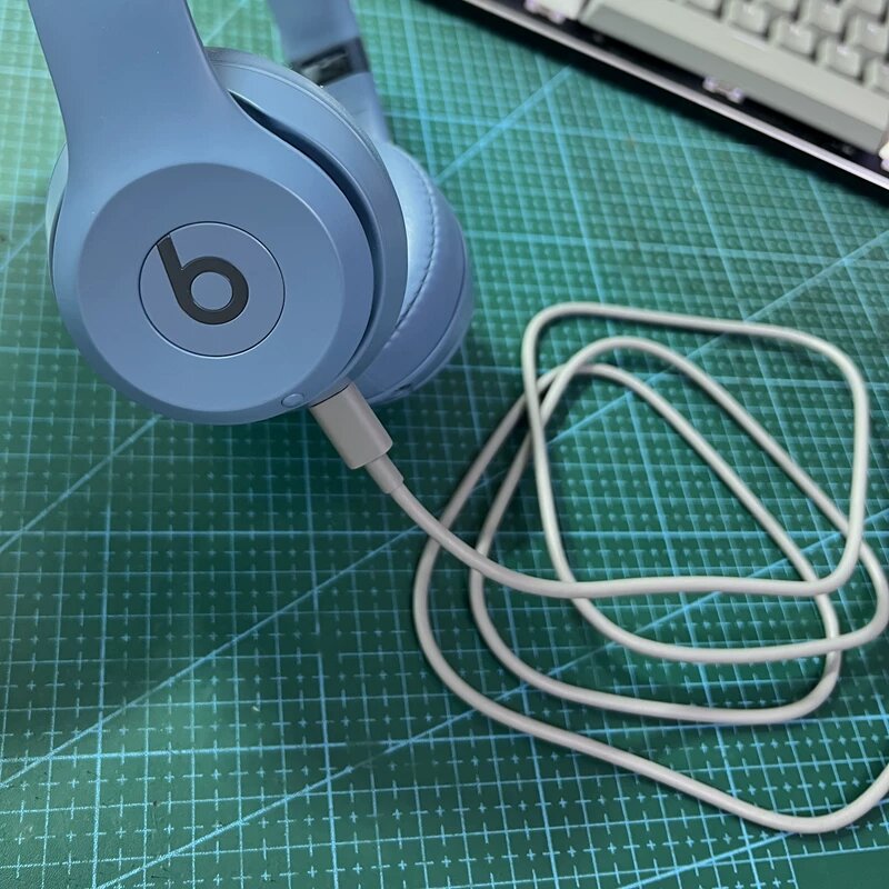 Оригинальный кабель для зарядки Beats Solo 4 с переходником USB-C для беспроводных наушников, подлинное качество, длина