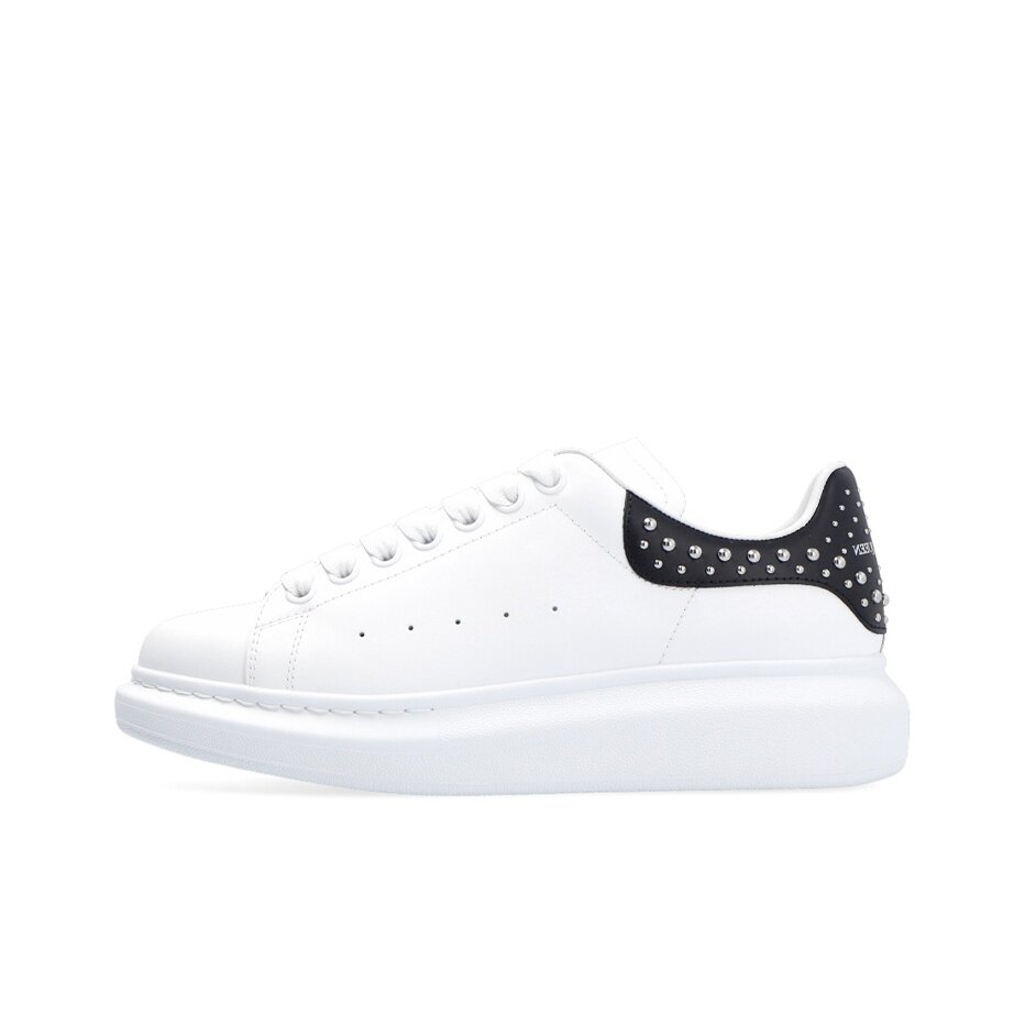 Кроссовки Oversized Sneaker