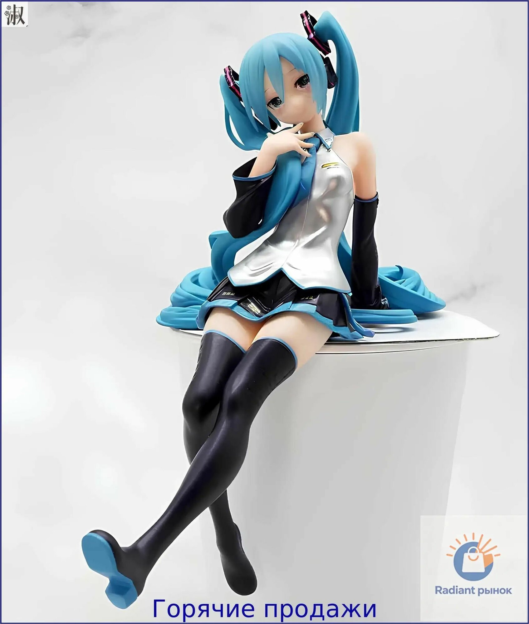 Фигурка Мику Хацунэ Сакура / Miku Hatsune Sakura (17см, пакет)