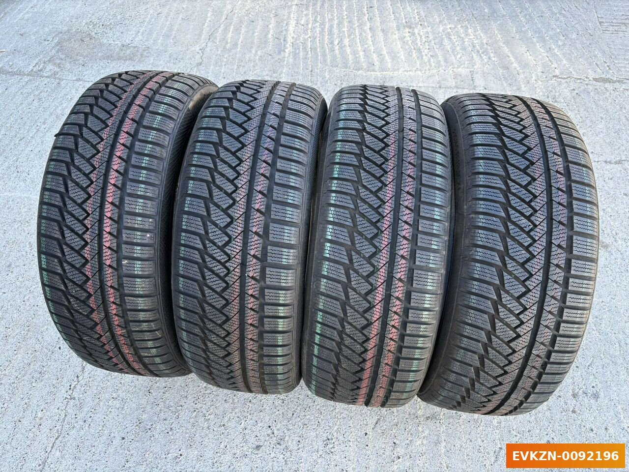 Комплект (4 шт) зимних БУ шин Continental WinterContact TS 850 P 215/45 R18 15% износ 7735406651