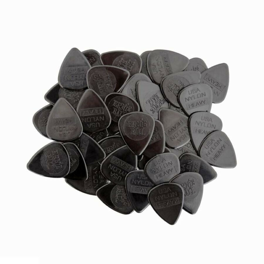 Набор медиаторов ERNIE BALL 9137 нейлон, жёсткие 0.97 мм, 12 шт