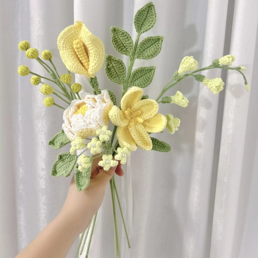 Вязаный букет цветов из хлопка A-yellow