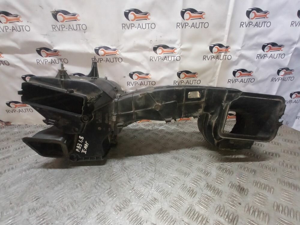 Корпус отопителя VW Passat B3 1988-1993 357819356