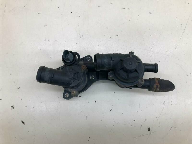 Корпус термостата Volkswagen Polo MK5 2011-2020