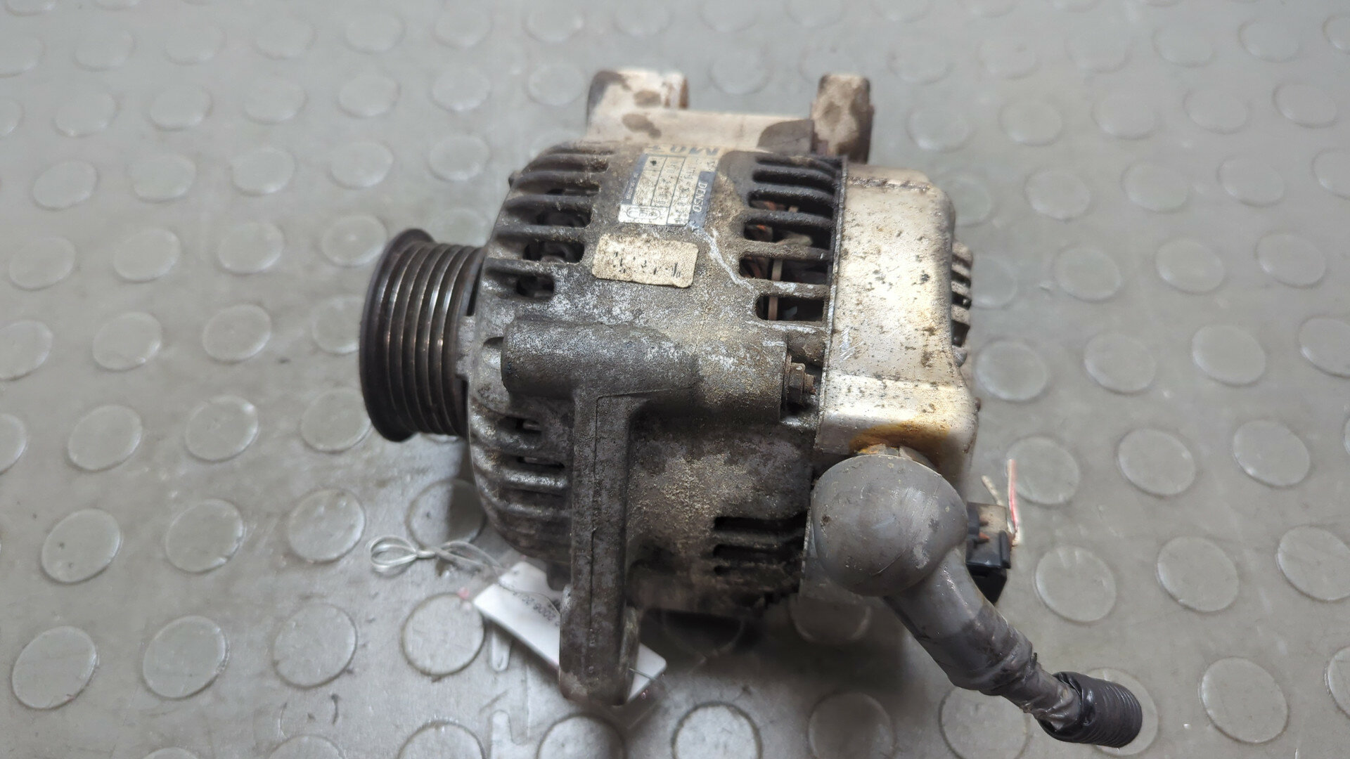 Генератор Daihatsu Terios 2 Б/У