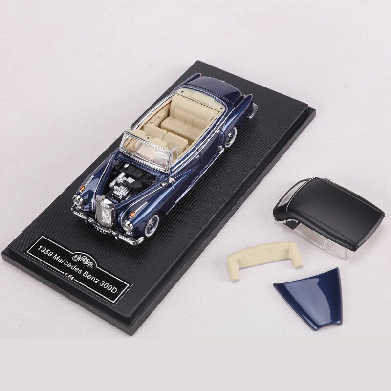 Maisto 1:64 Mercedes-Benz 300D, темно-синий