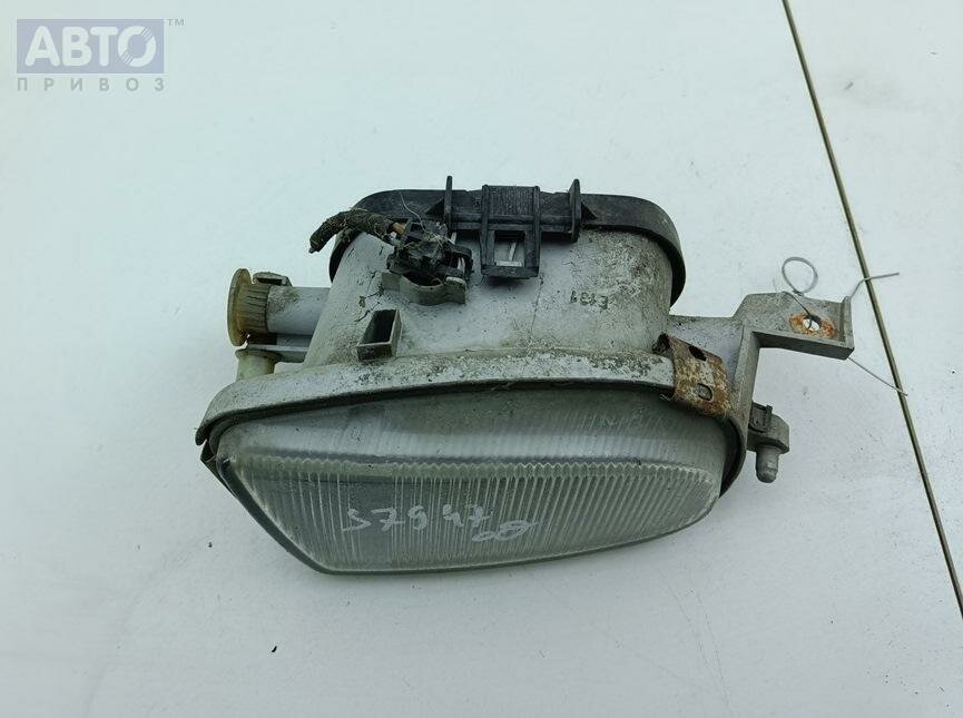 Фара противотуманная правая Mercedes E-Class W210 (1995-2002)