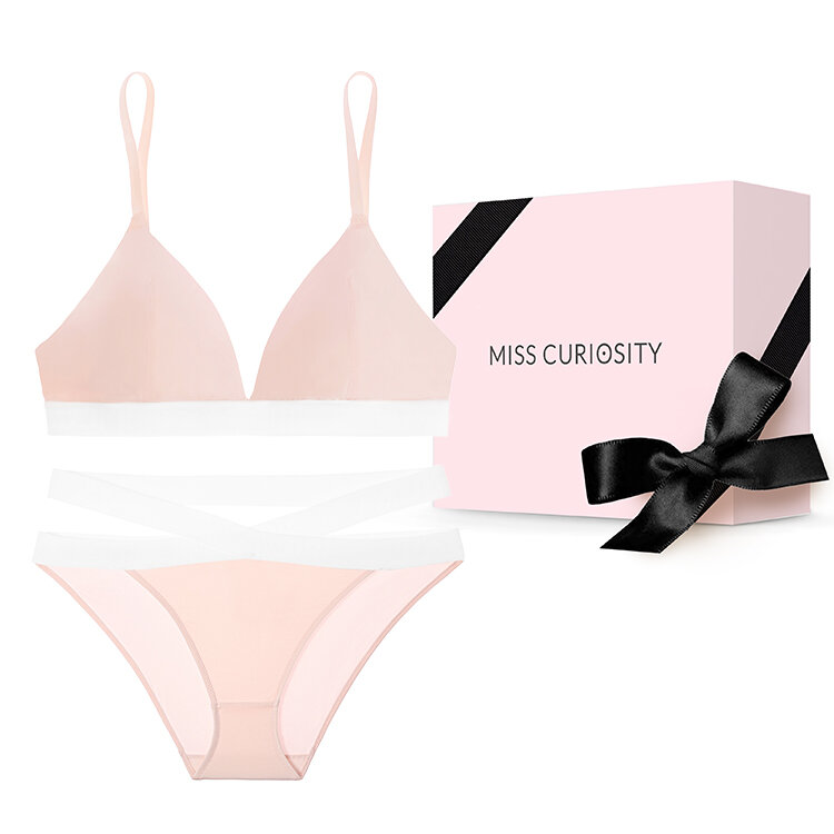 Комплект нижнего белья