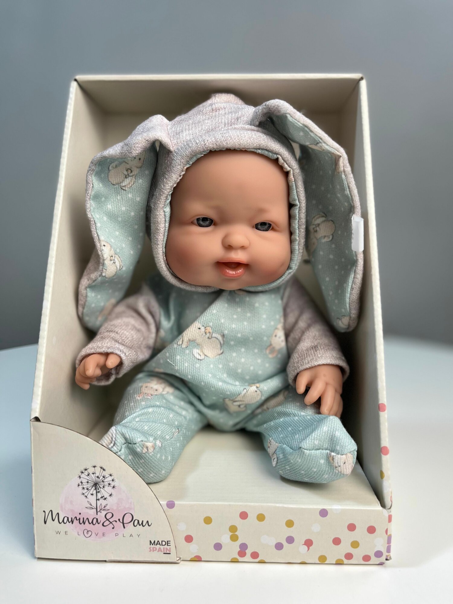Испанская виниловая кукла пупс для девочки Marina and Pau Куко Беби "Зайчик", 28 см, арт.326