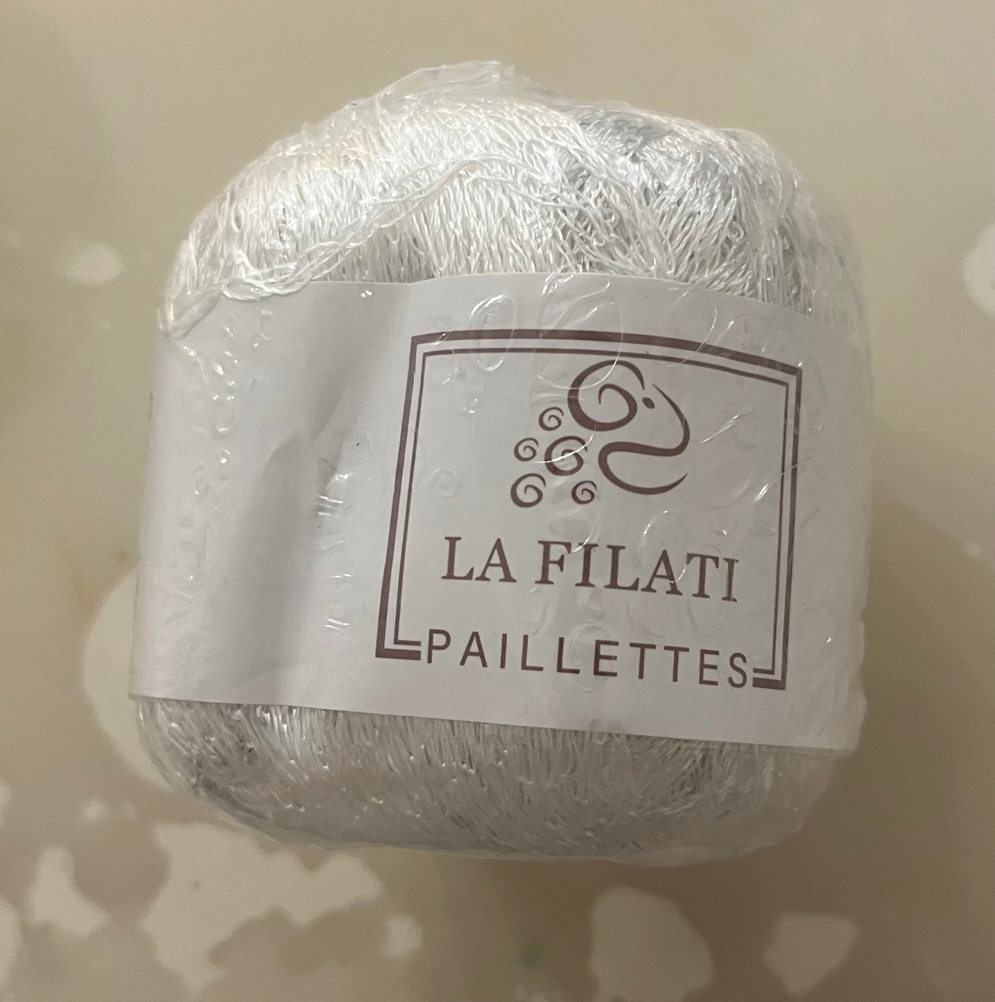 Пряжа для вязания с пайетками La Filati Paillettes 100% полиэстер 50г. 275м