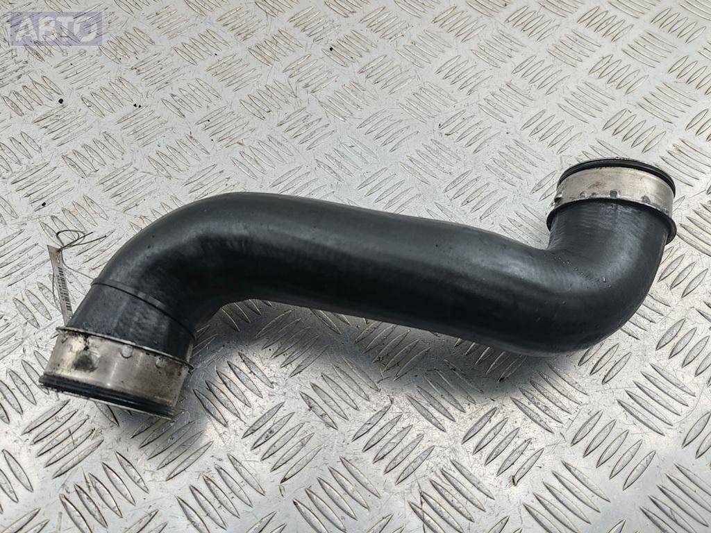 Патрубок интеркулера Mercedes E-Class W210 (1995-2002)