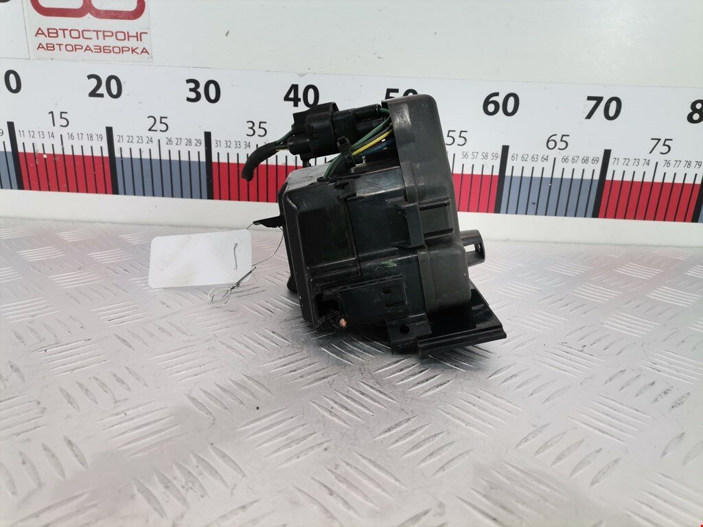 Блок предохранителей Ford Fiesta 5 1507422 арт. 1595648