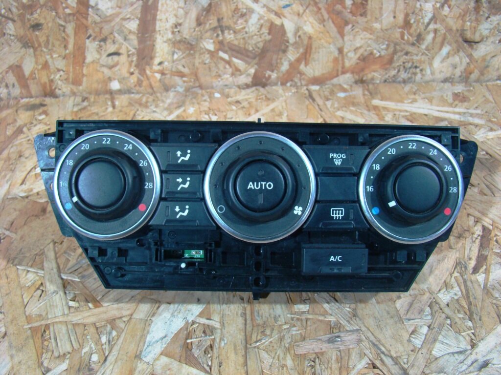 Freelander 2 Блок управления климатом LR015475