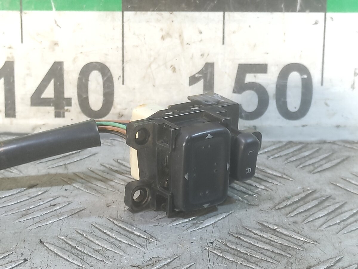 Кнопка регулировки зеркал MAZDA 6 GG GJ6A66600