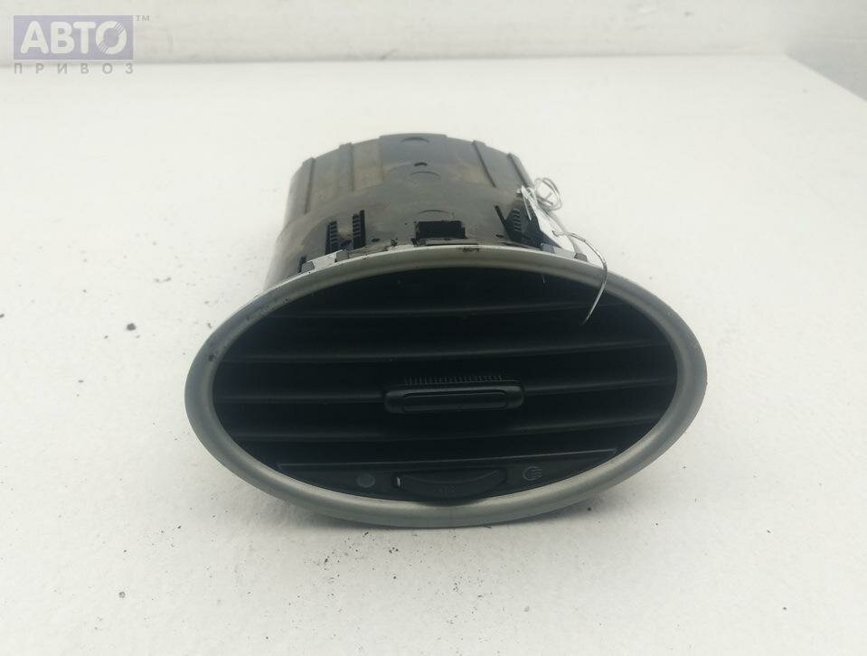 Дефлектор обдува салона Ford Focus 2 (2004-2010)