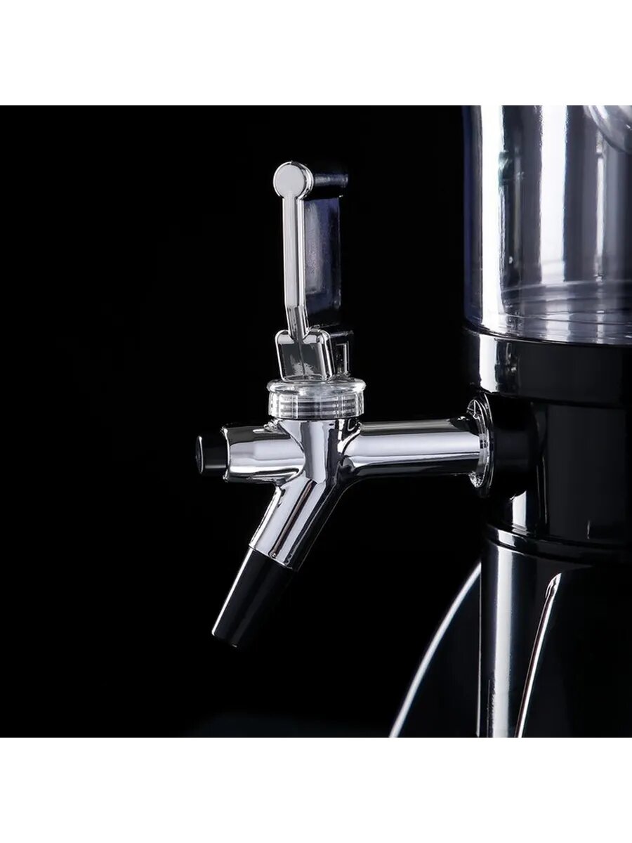 Многофункциональная пивная башня с тремя краномами