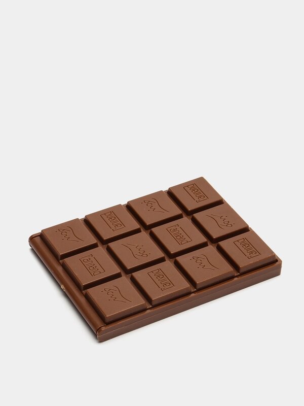 Зеркало складное "Шоколадное чудо", с расчёской, 8,5 х 6 см, рисунок микс