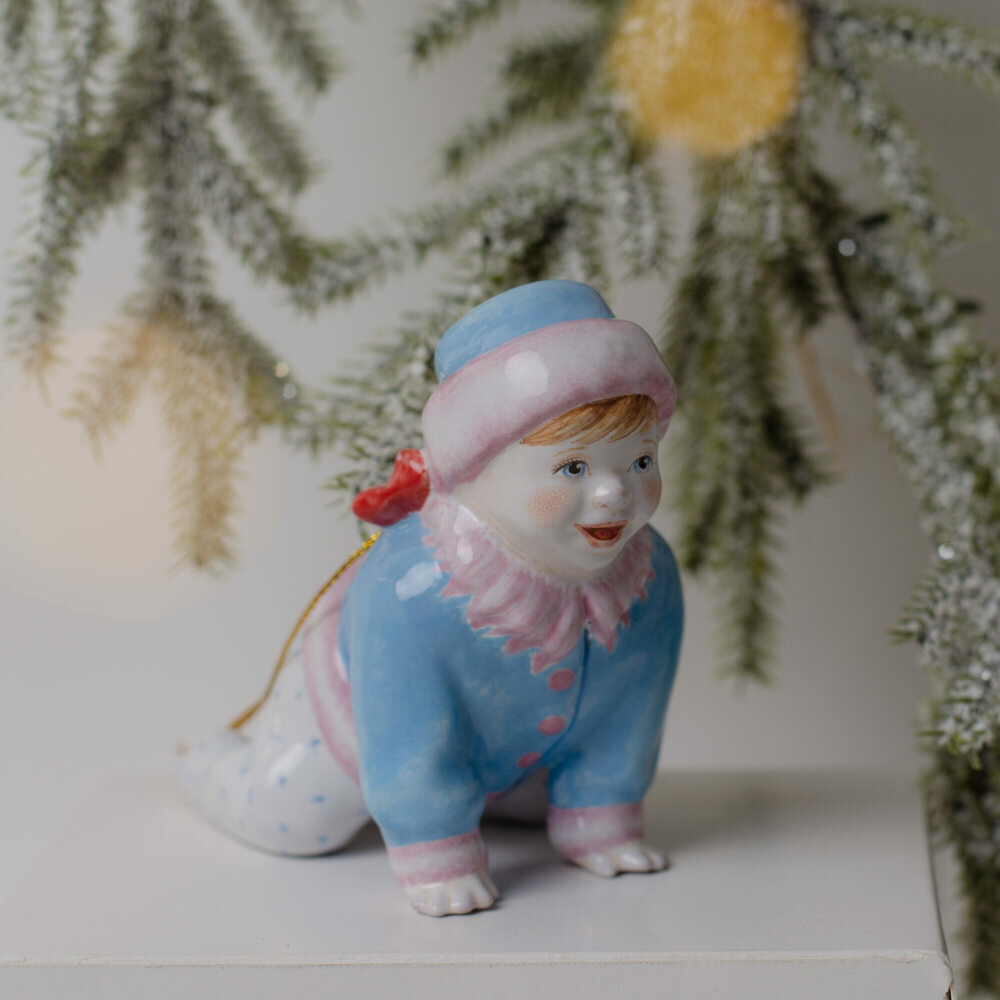 Малыш Снегурочка (майолика)
