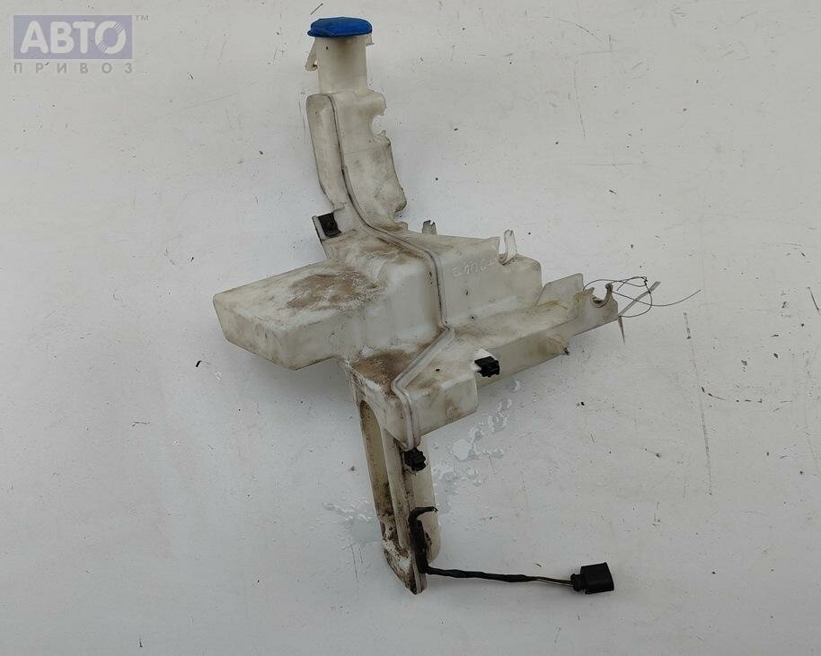 Бачок омывателя Volkswagen Passat B6