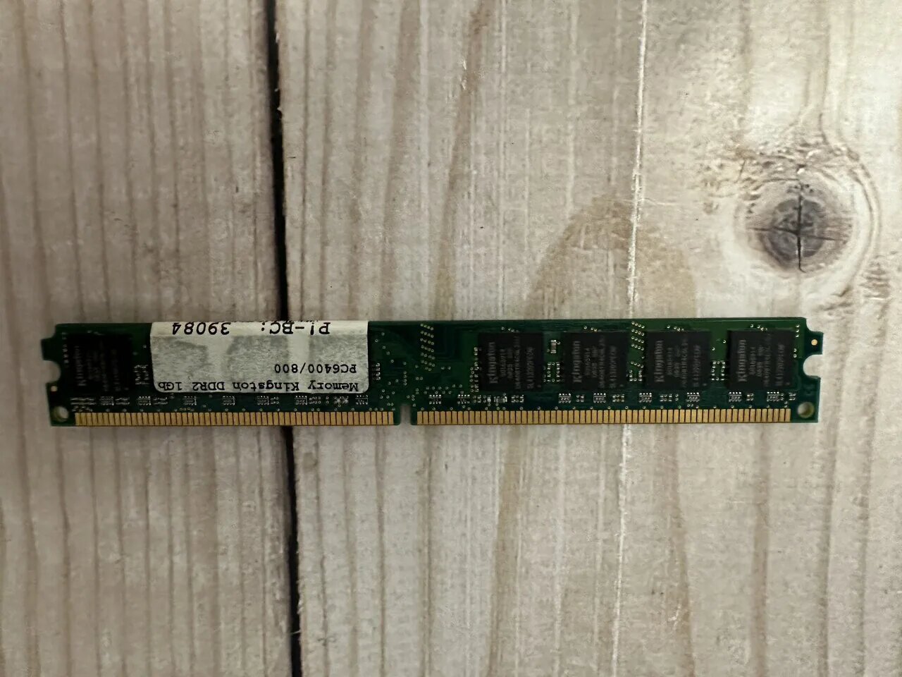 Оперативная память Kingston KVR800D2N5/1G DDRII 1024Mb