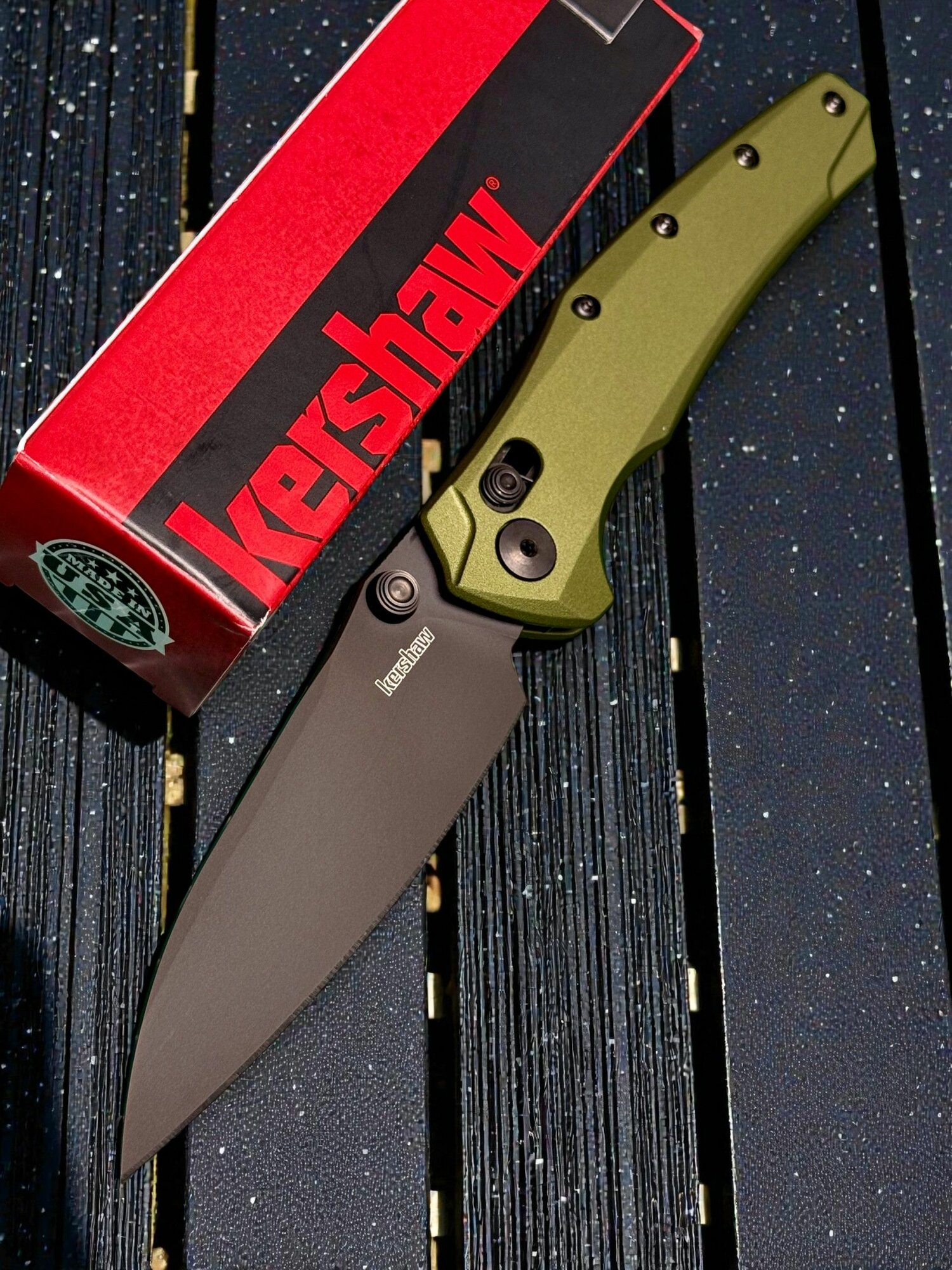 Нож складной Kershaw KS6777 Bareknuckle, Black MagnaCut Blade, OD Green Handle