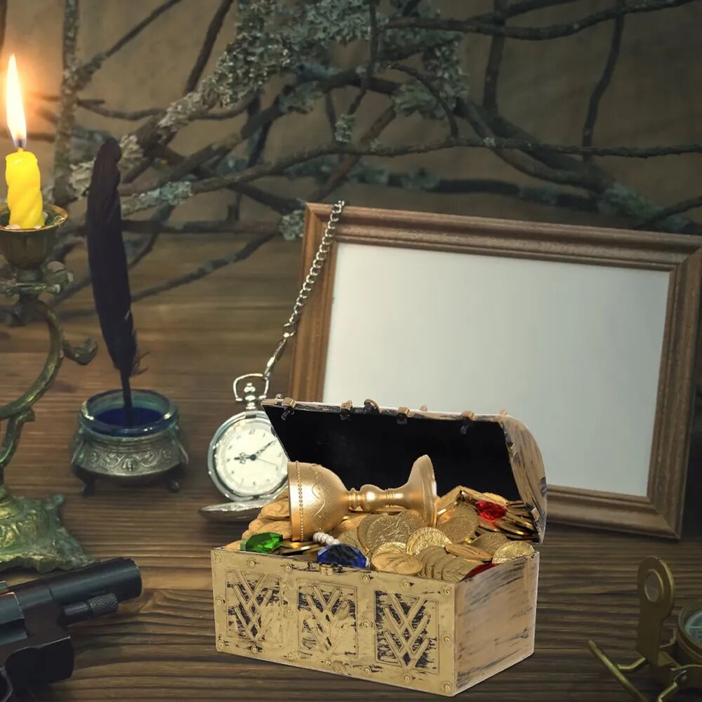 Золотой пластиковый мини сундук пиратский для хранения украшений и детских игр в наборе 8 штук