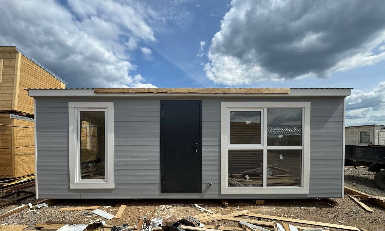 Бытовка дачная 7000х2300 с зимним утеплением , покраской и электрикой для проживания