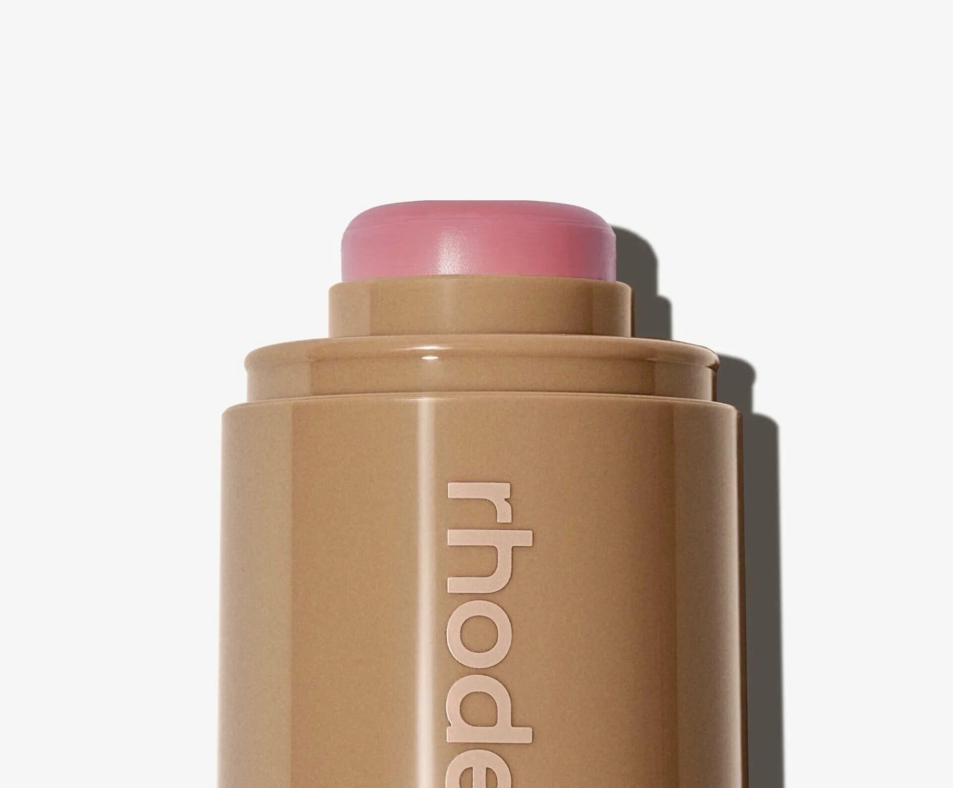Кремовые компактные румяна Rhode Pocket Blush - Piggy, нежно-розовые, 5.3 г