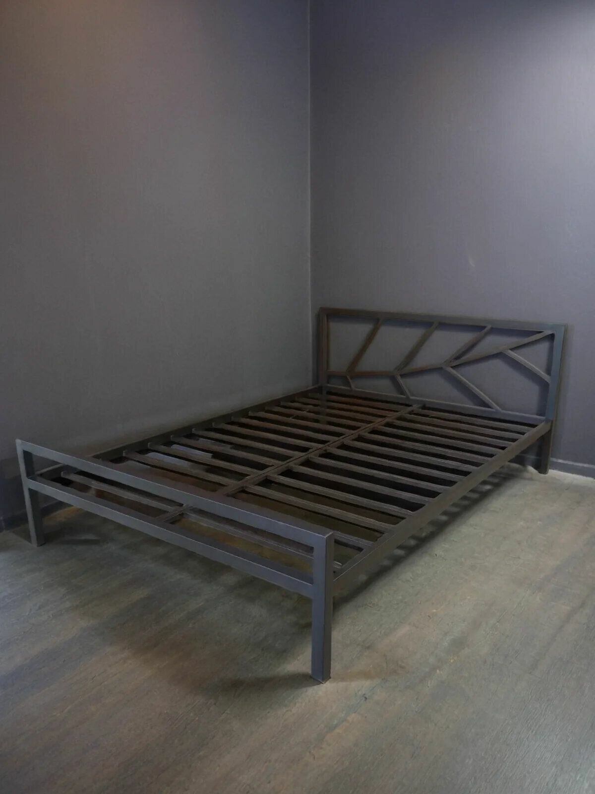 Двуспальная кровать LOFT Mebel "Вивьен", 160x190, кованый металлический каркас, черная — фото 1