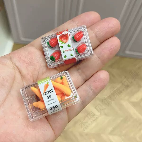Миниатюрные игрушечные аксессуары для кукольного домика: имитация клубники, моркови, брокколи для игровых сцен Клубника