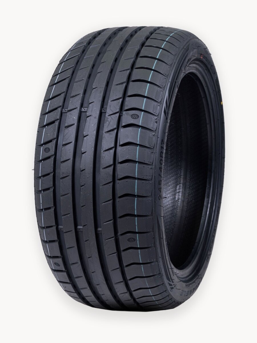 Летние шины Triangle EffeXSport TH202 205/40 R16 83W