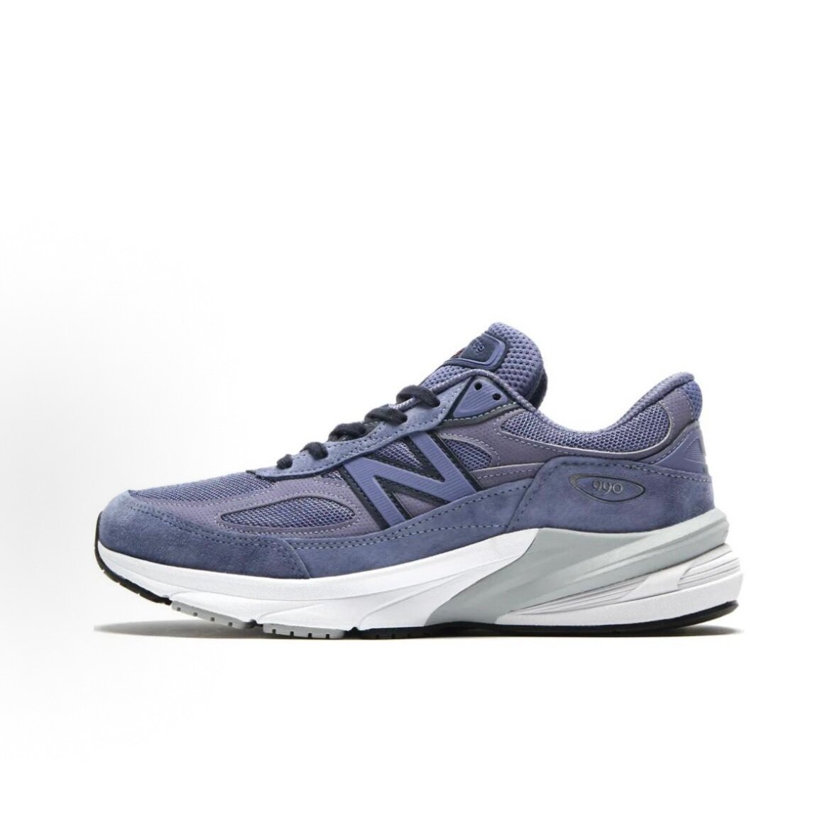 Кроссовки 990V6