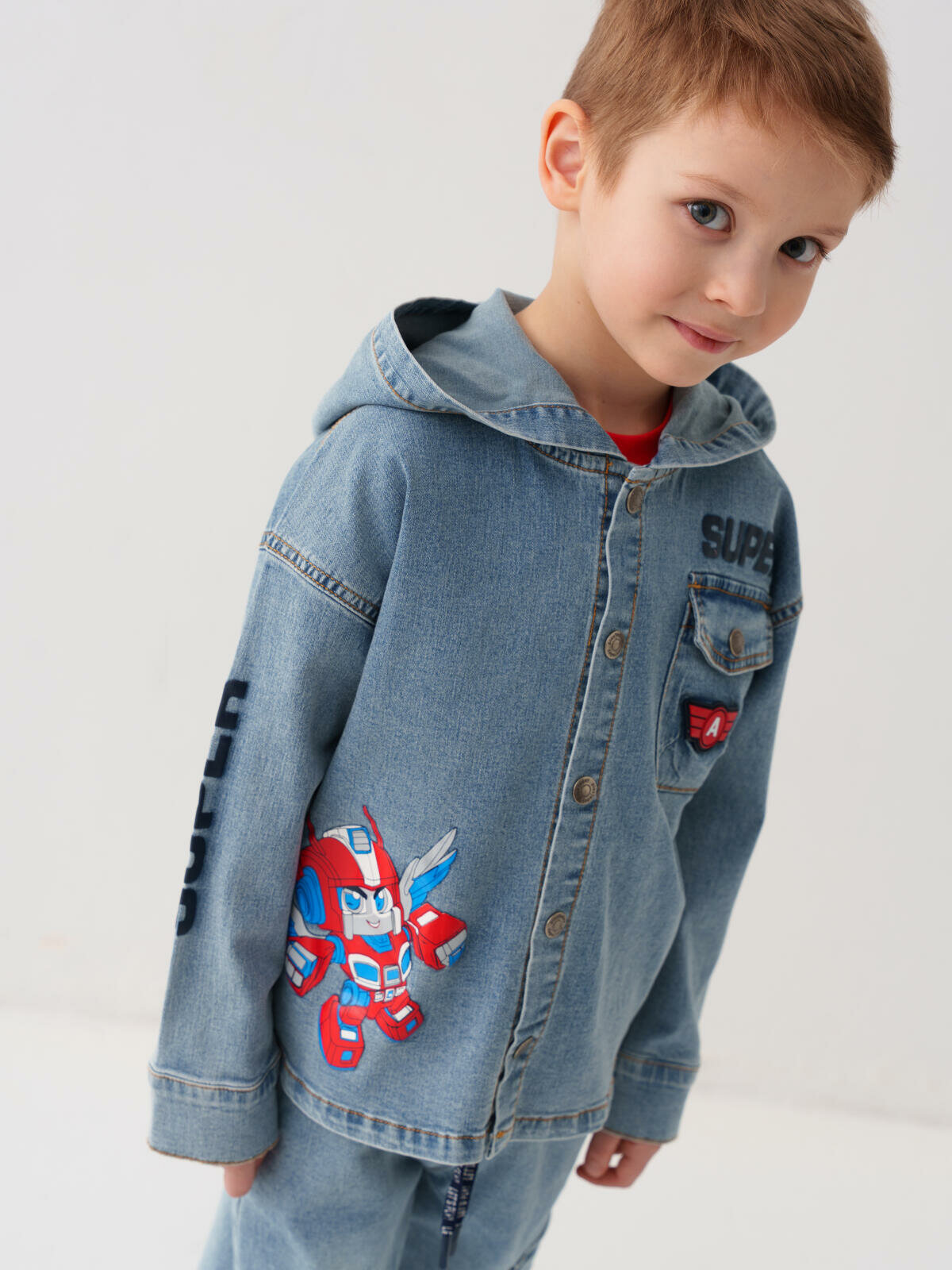 Куртка джинсовая