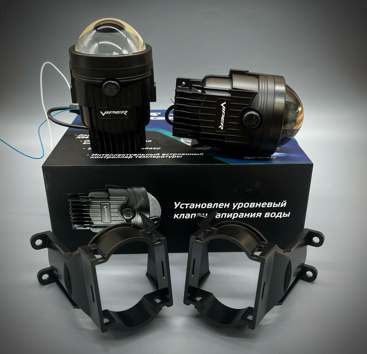 Светодиодные ПТФ противотуманки для Toyota Verso 1 2009-2017 на Тойота Версо - Viper Poseidon NEW - Ближний / Дальний / LED противотуманые фары