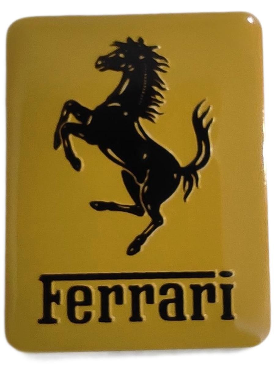 Наклейка шильдик на авто Ferrari