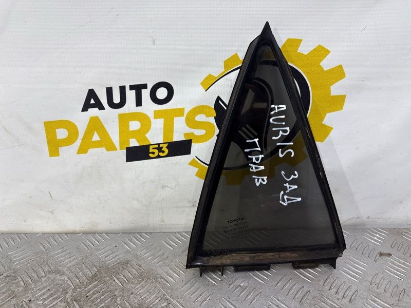 Форточка двери toyota auris хетчбэк 1ZRFE 2007 Б/У с пробегом
