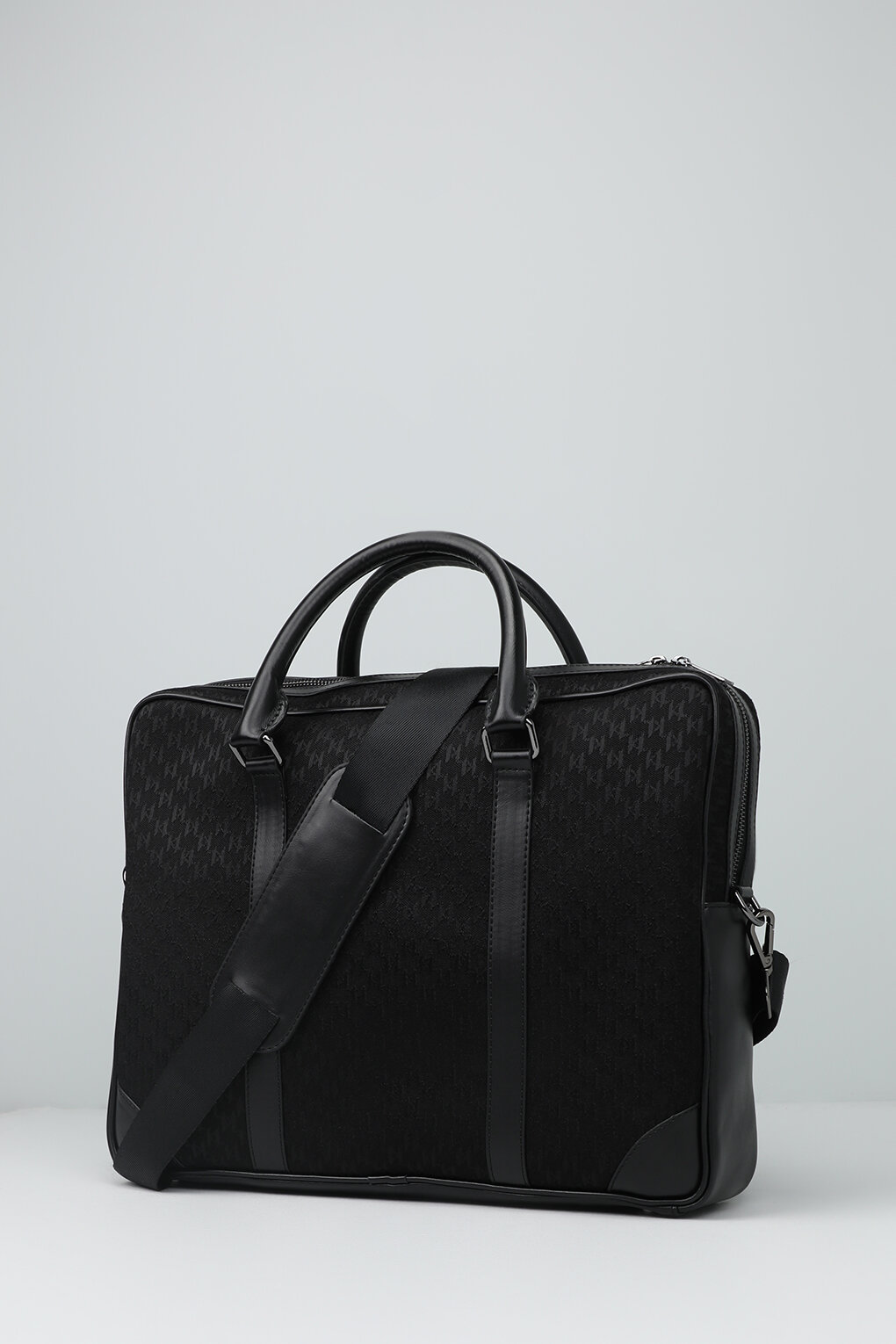 Сумка Karl Lagerfeld, черный — фото 1