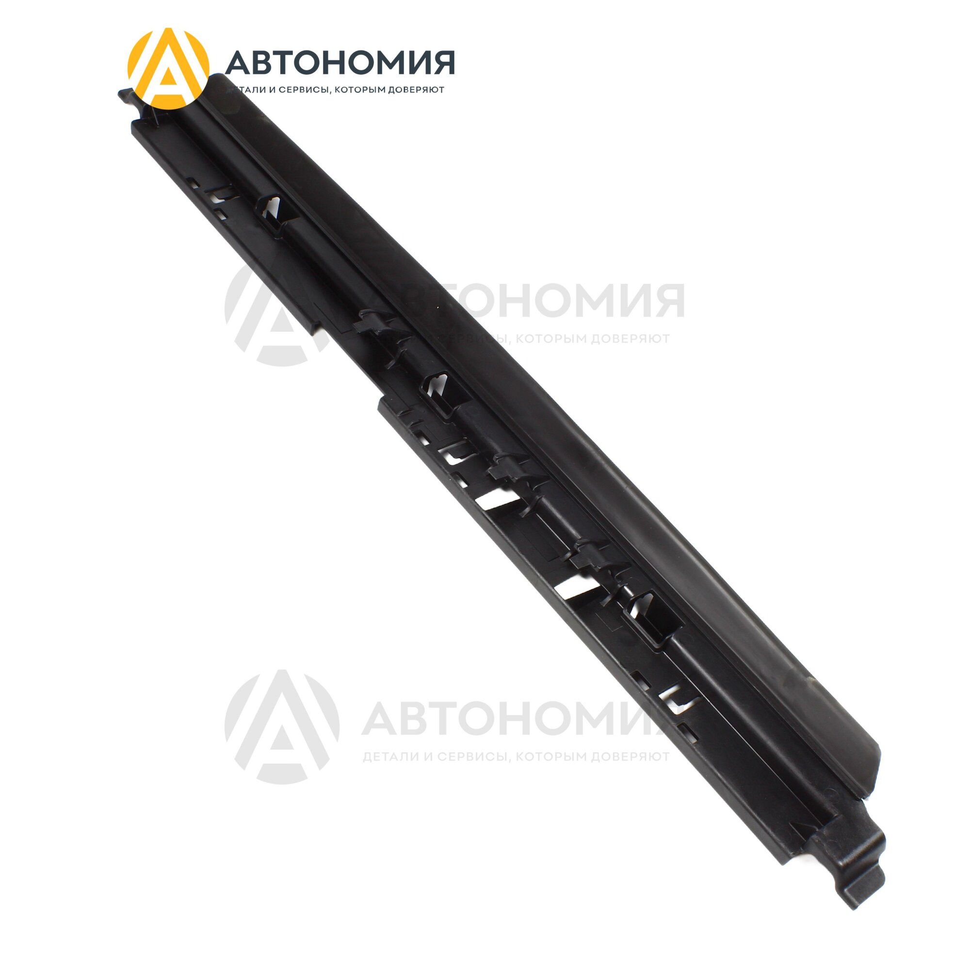 Облицовка радиатора Mercedes-Benz A 099 500 49 00