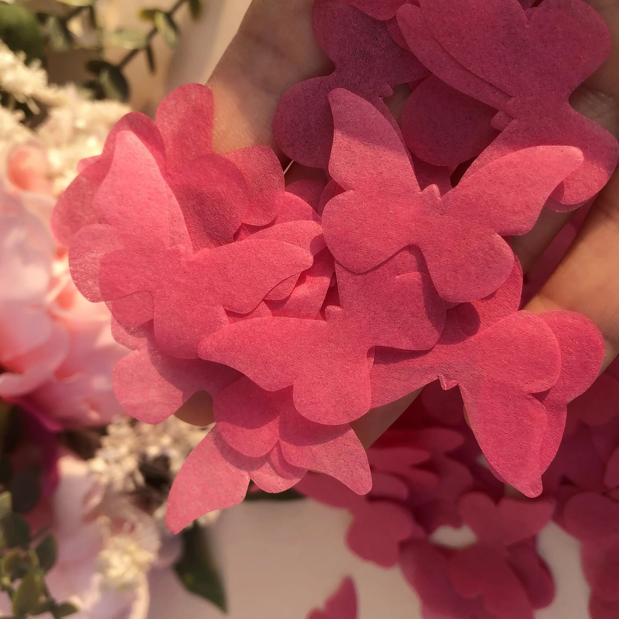 Биоразлагаемые бабочки Hot Pink и Сиреневые для свадьбы