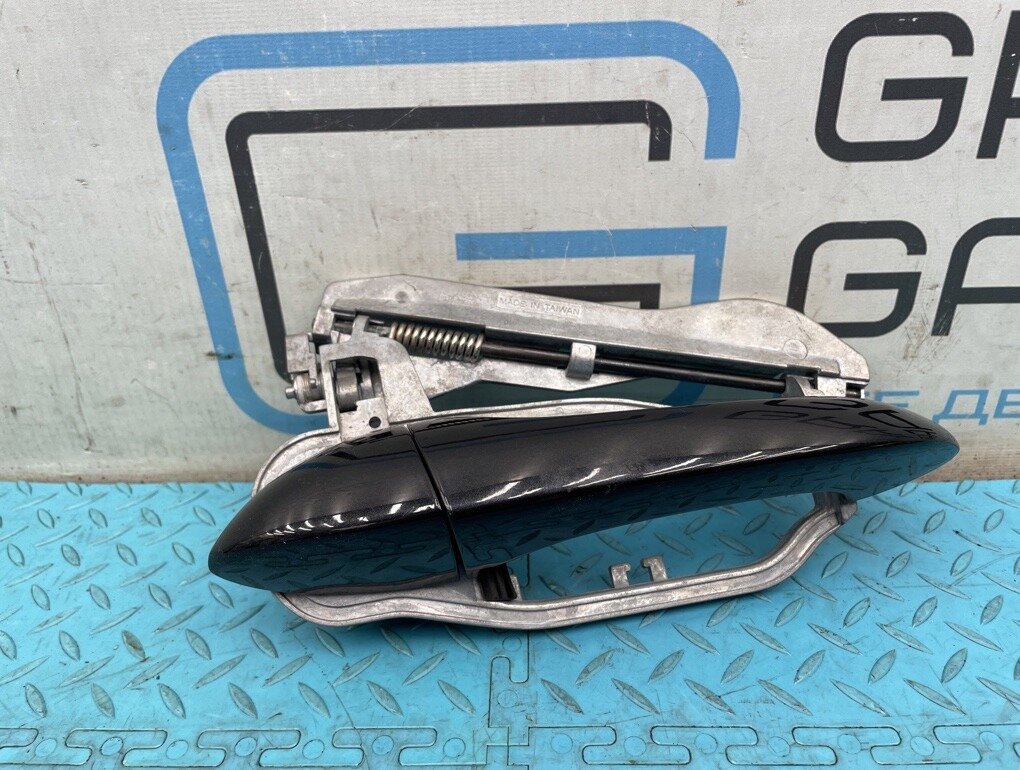 Ручка двери наружная BMW X5 2003 E53 M54B30 3.0 арт. 164243