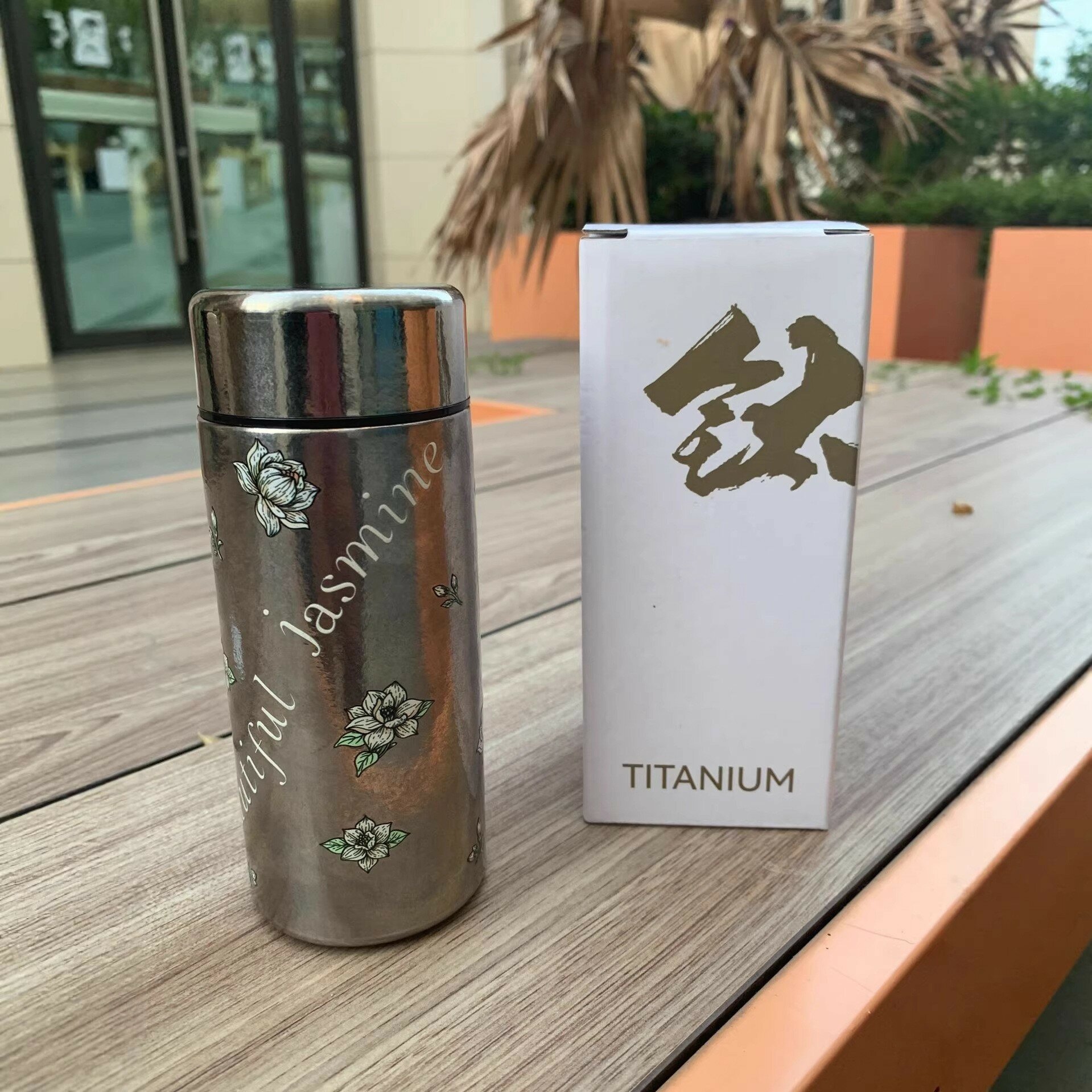 Персонализированный титановый термос в подарок, двухслойная чашка из чистого титана для студентов и пар, эстетичная карманная кружка.