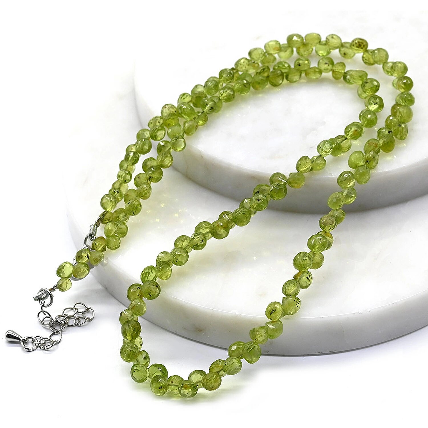 Бусы, хризолит