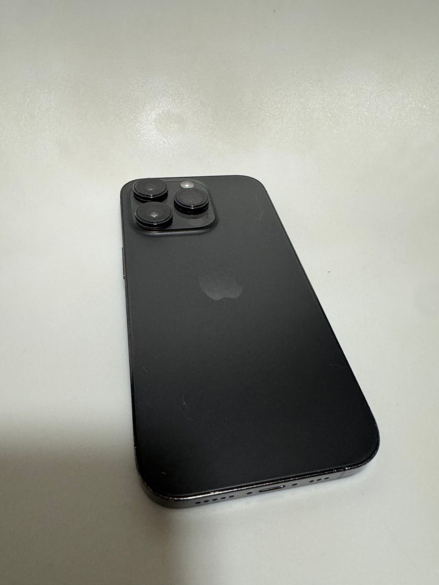 Смартфон Apple iPhone 14 Pro 128 ГБ, Dual nano SIM, космический черный